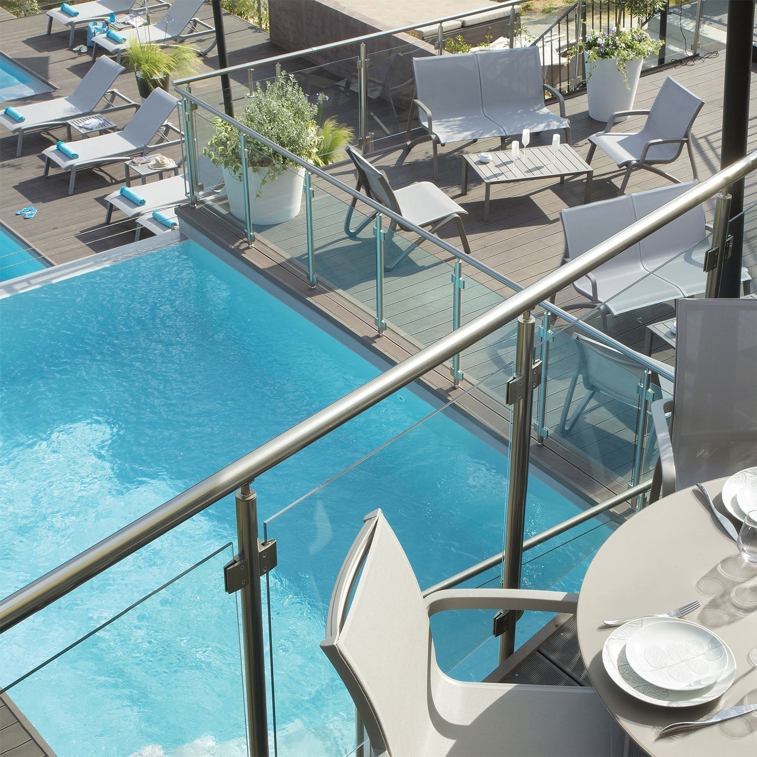 The Rise of Hybrid Foodservice and Hospitality Spaces: Tailored Soluti