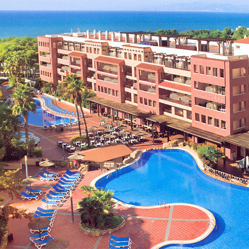 Snowbird Season: Keep Your Vacation Destination in Prime Condition