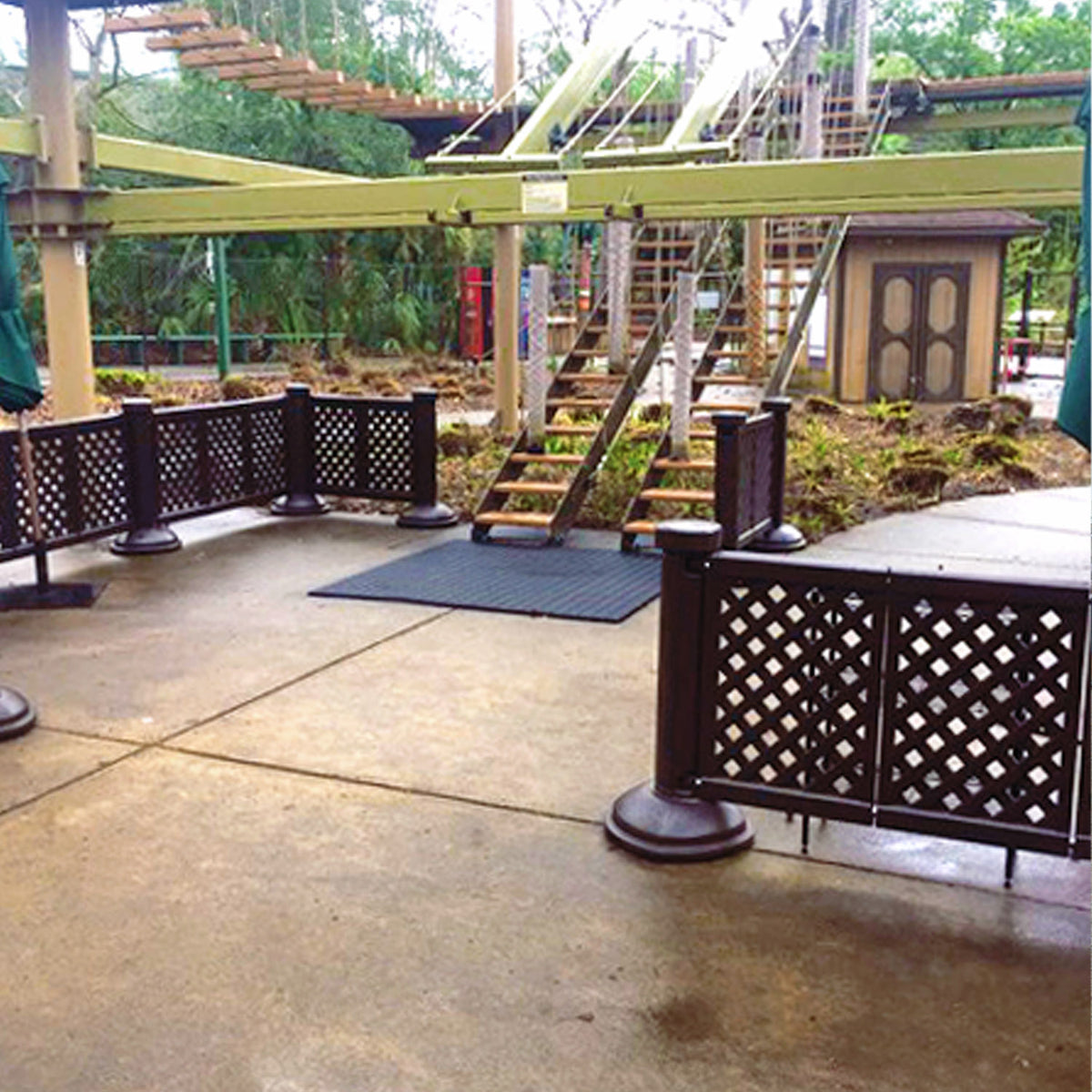 Fence Post and Interlocking Base