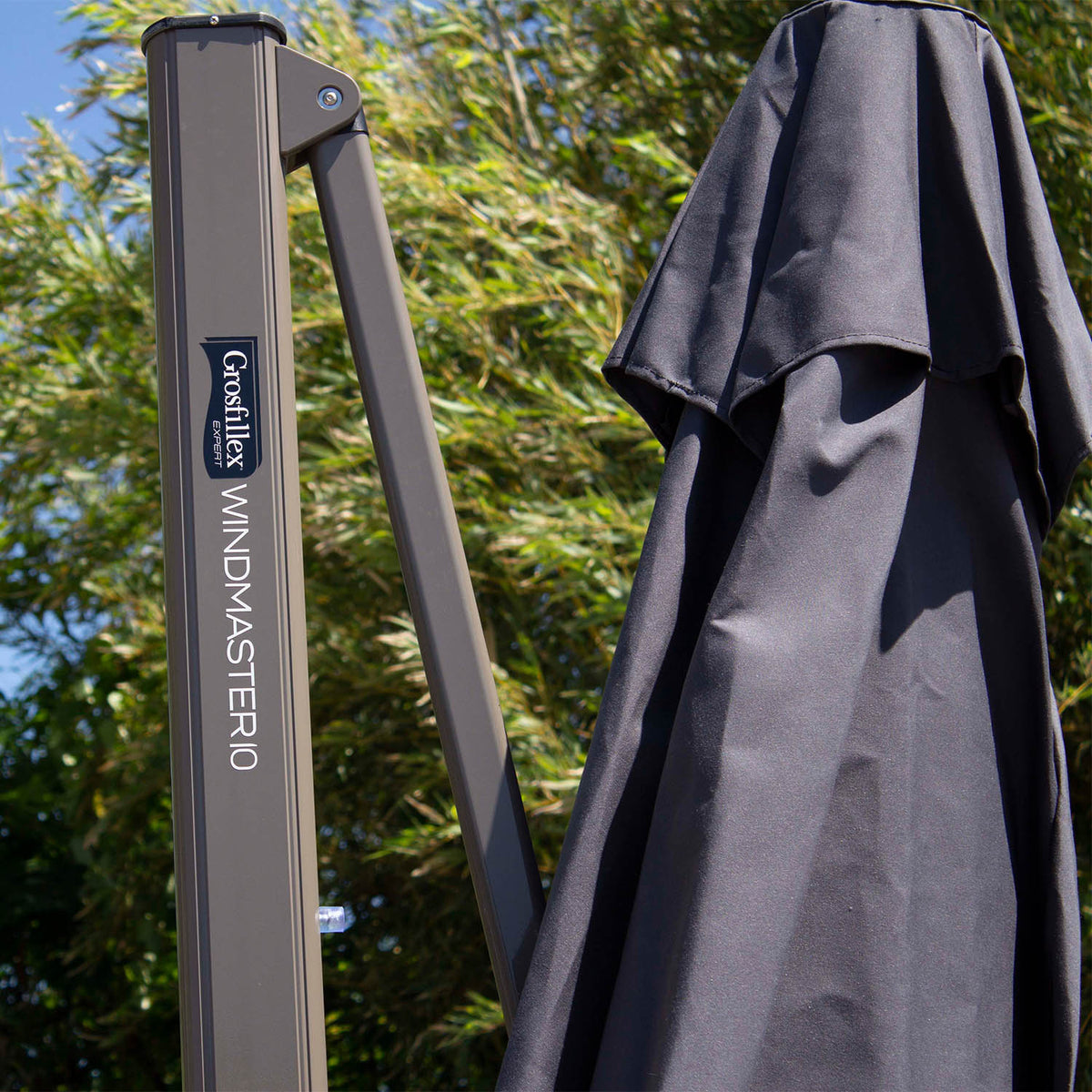 Cantilever Umbrella