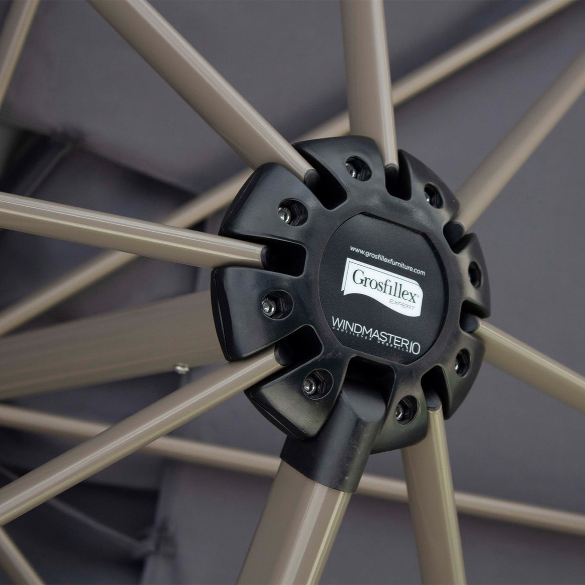 Cantilever Umbrella
