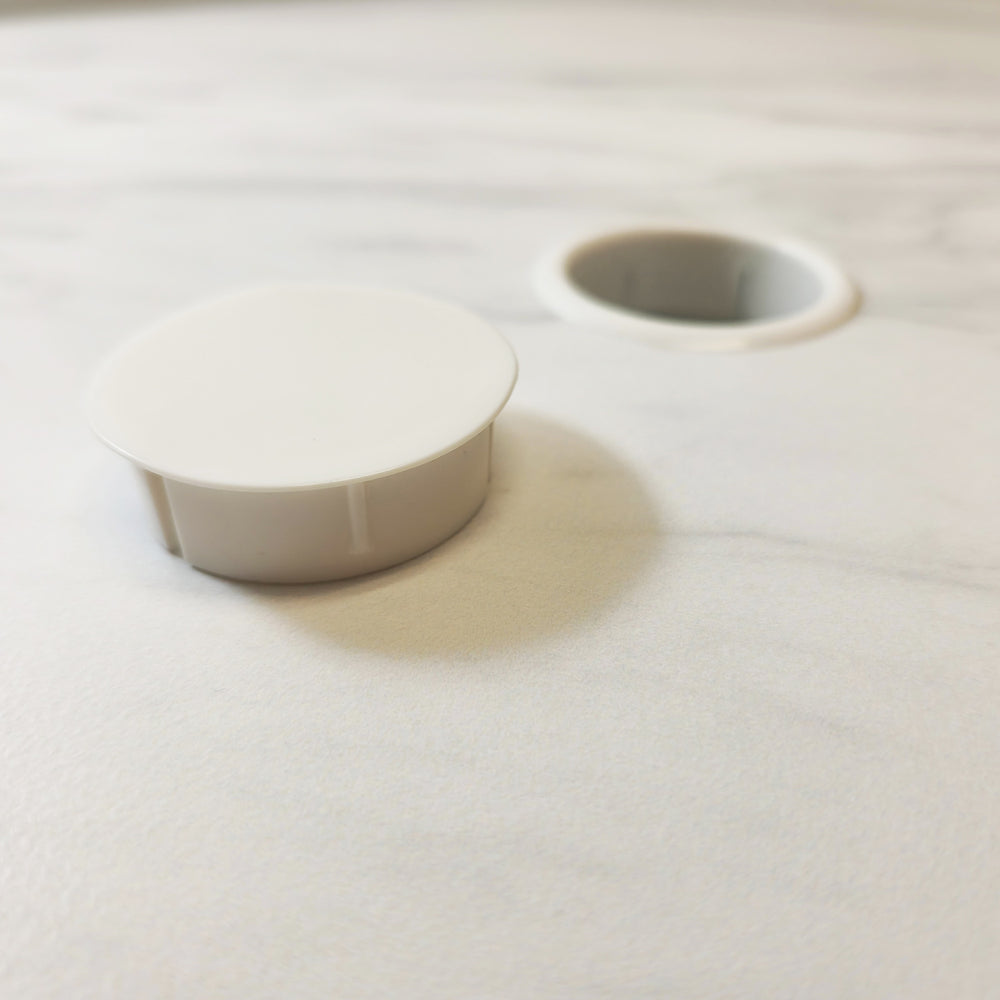 Aquaba 48" Round Table