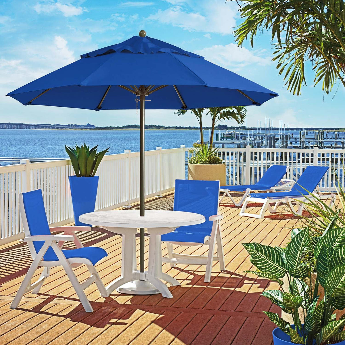 Windmaster 9' Round Umbrella